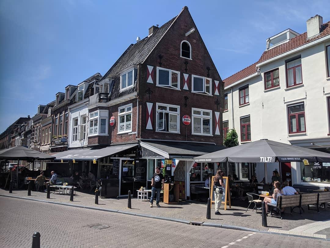 Café Tilt! - Utrecht, Utrecht - Nextdoor