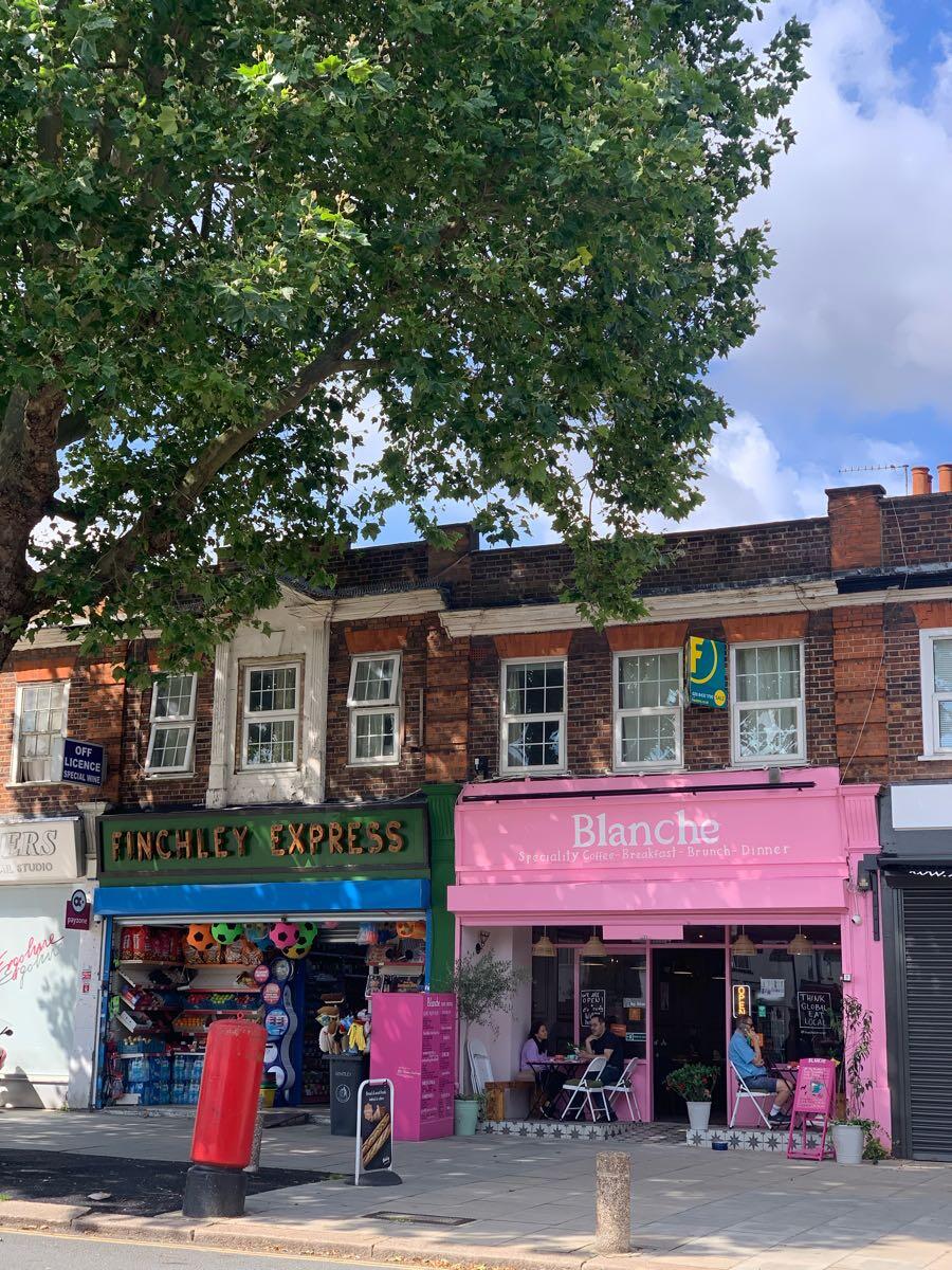 Blanche Cafe Bistro - London - Nextdoor