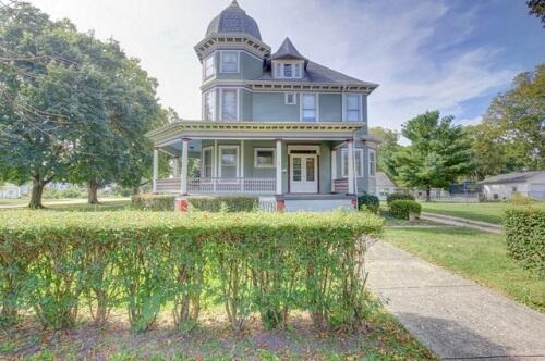 Ryan Dallas Real Estate - Champaign, IL - Nextdoor