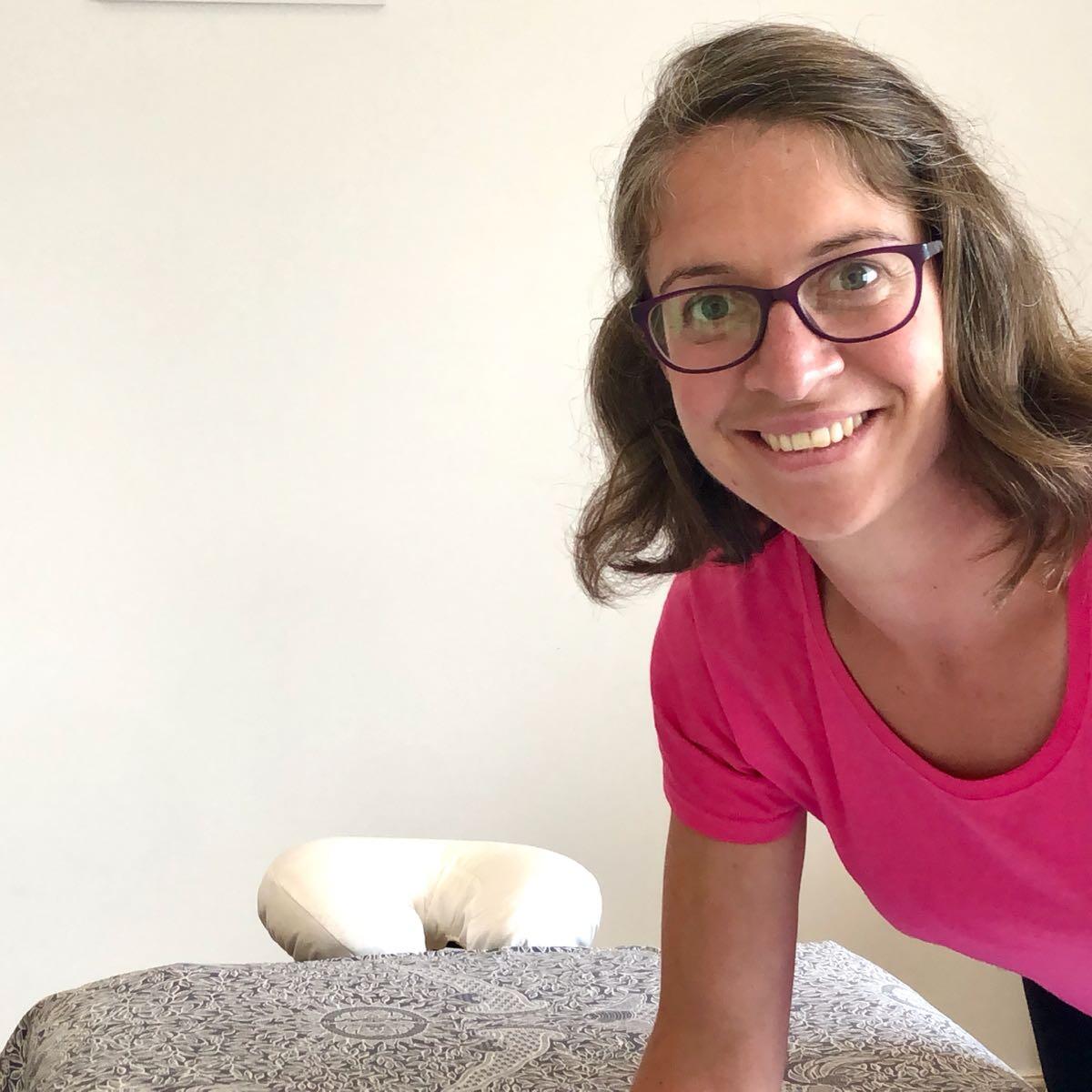 Hannah Nicklin Massage Therapist - Moreton-In-Marsh - Nextdoor