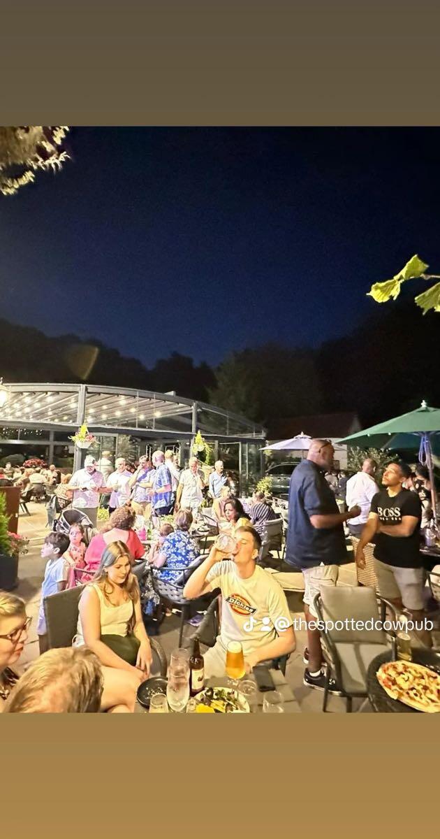 The Spotted Cow - Farnham - Nextdoor