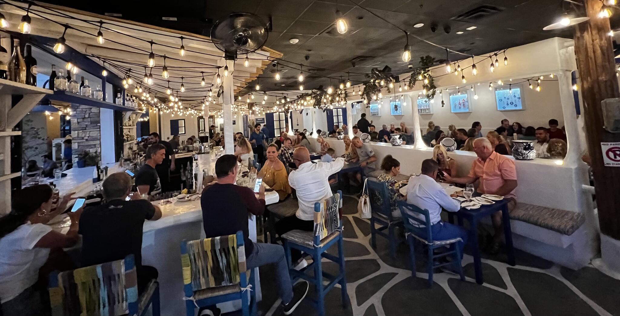 Souvlaki GR Greek Restaurant (Canyon Shopping Center) - Boynton Beach ...