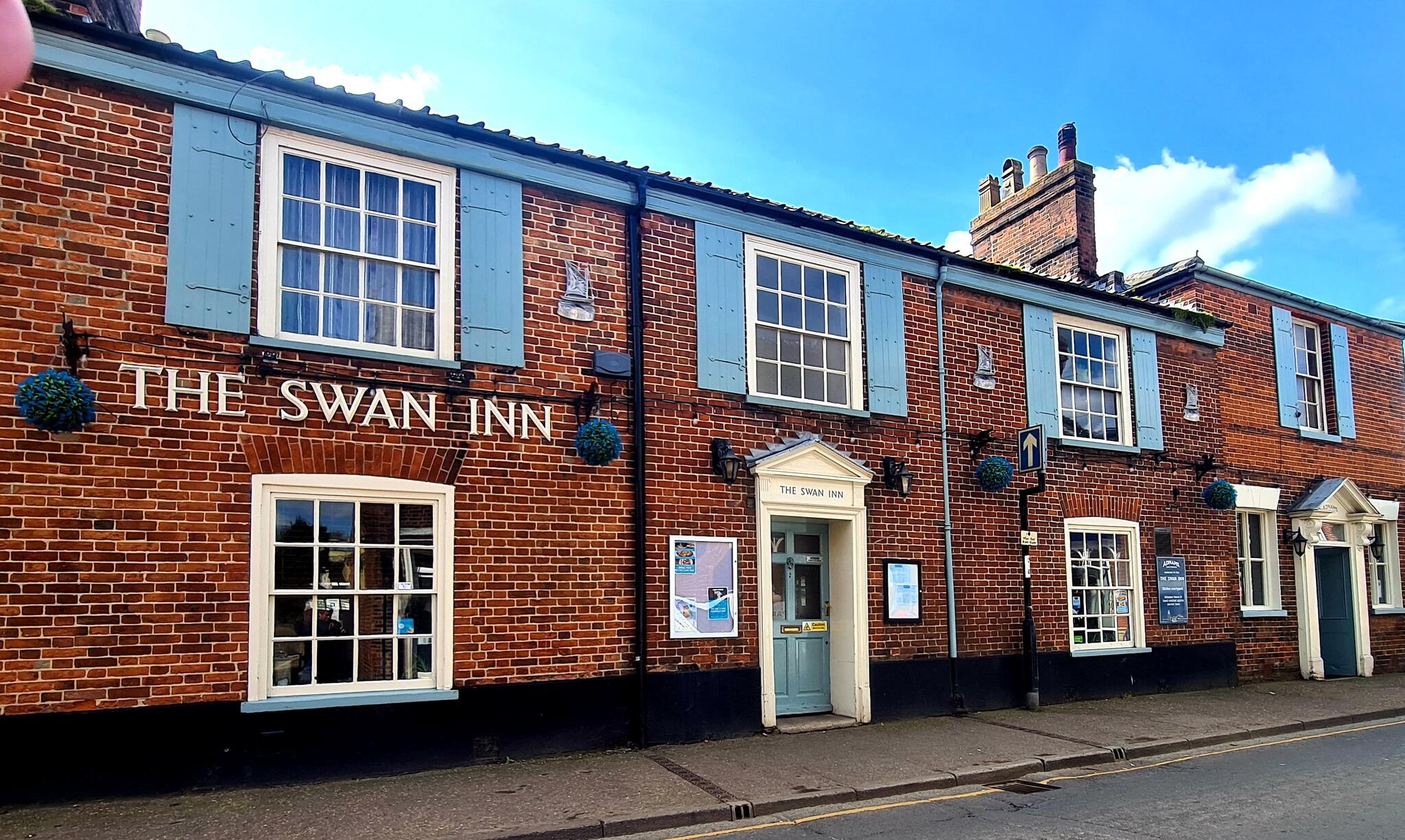 Swan Inn Stalham - Stalham - Nextdoor