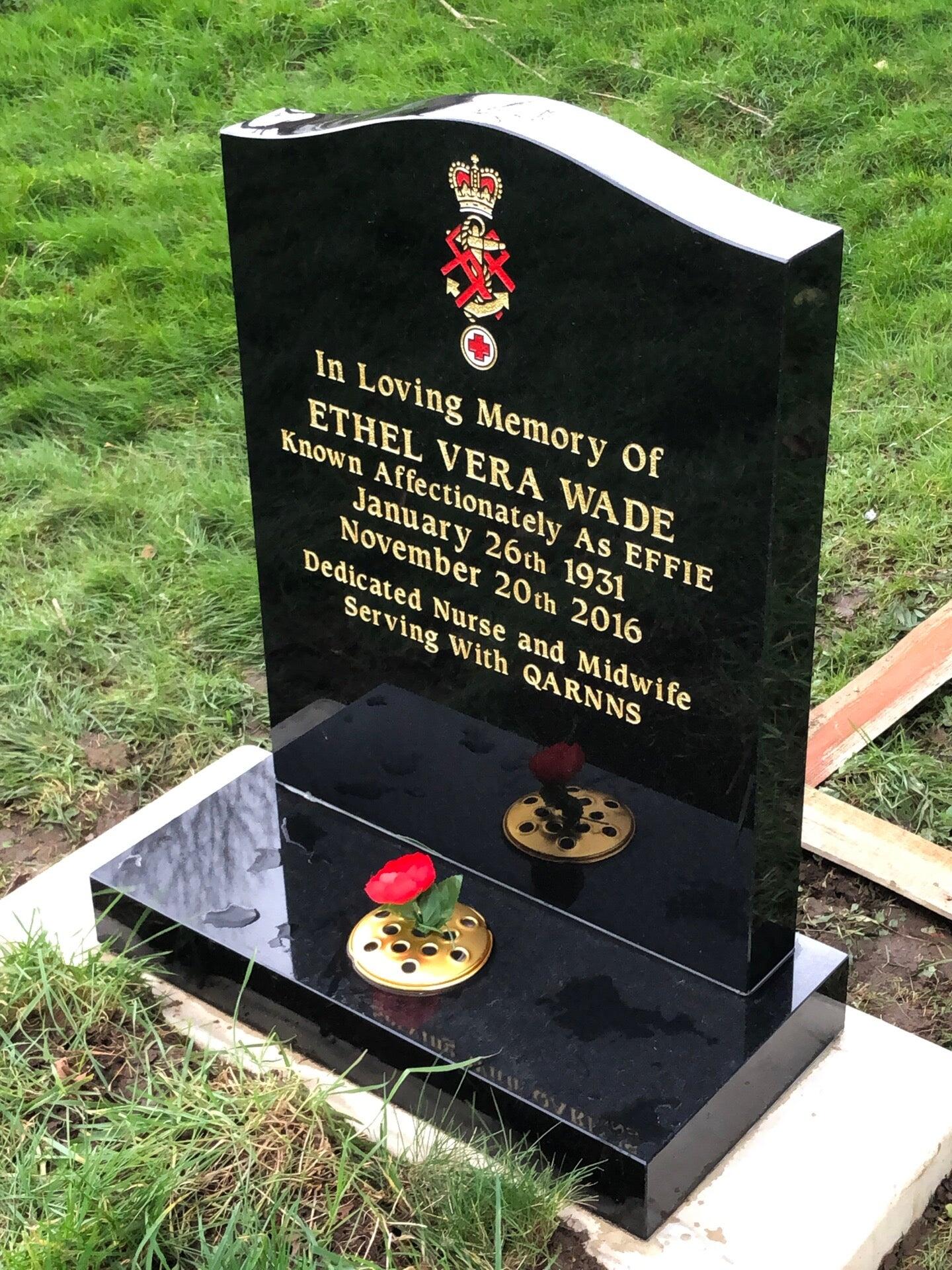 Rushton Triangular Lodge - Rushton - Nextdoor