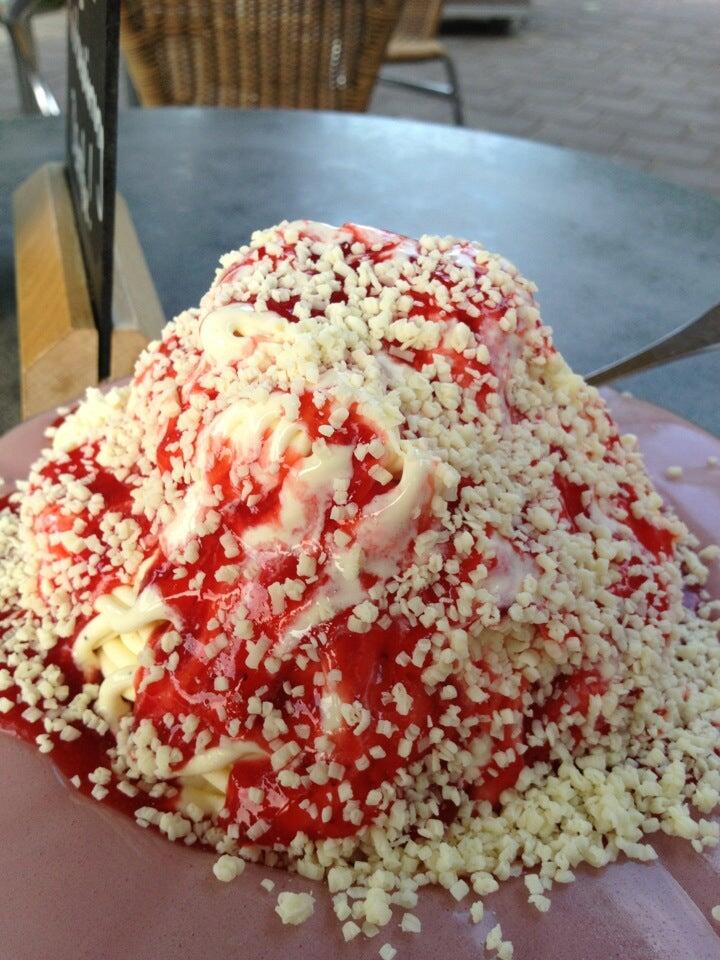 Miguel's Eiscafe - Nextdoor