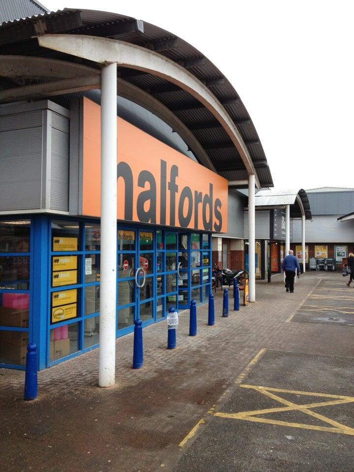 Halfords - Northampton - Nextdoor