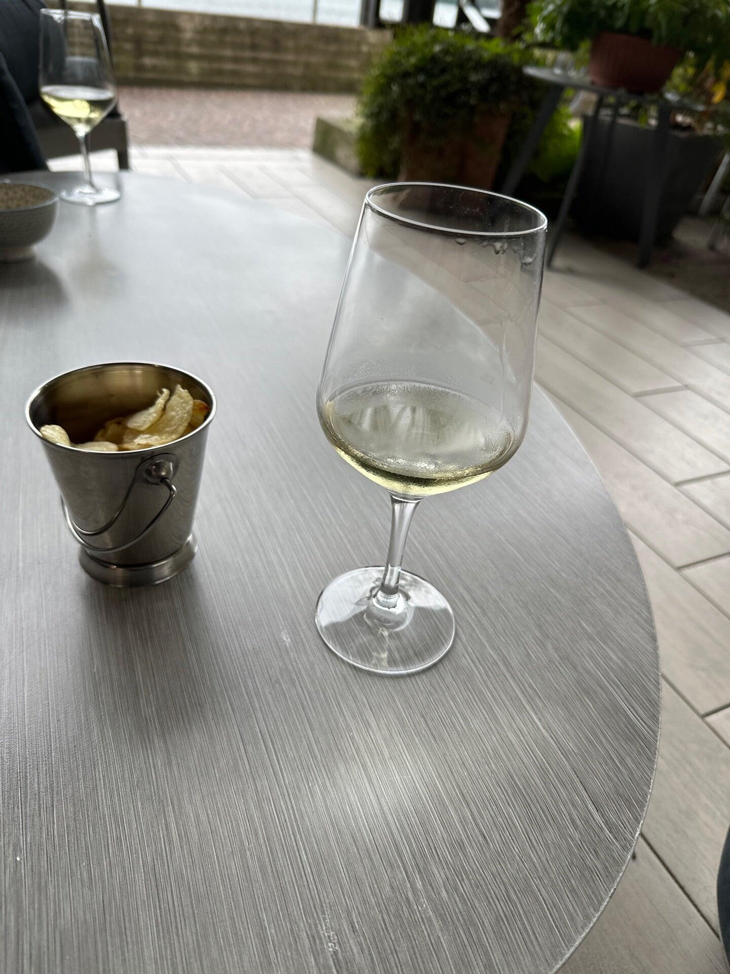 Bar Johnny - Nextdoor