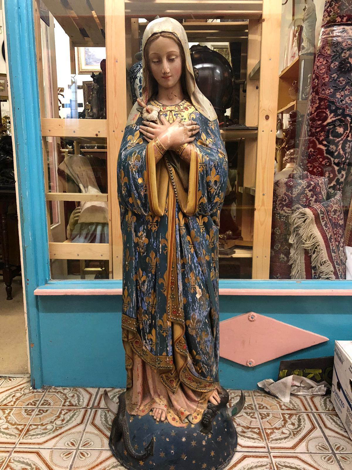 antiques shop - Tonypandy, GB-WLS - Nextdoor