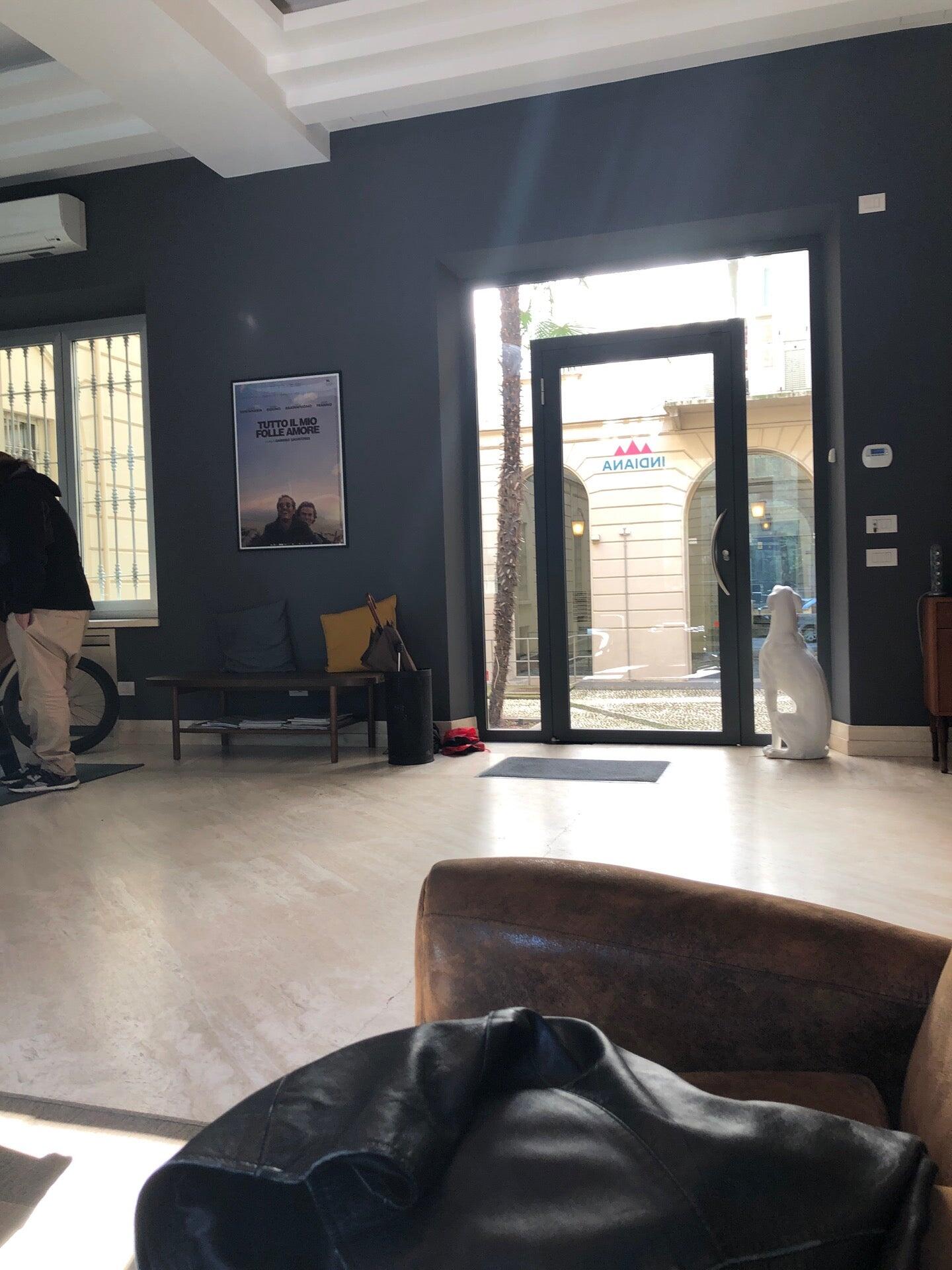 Indiana Production SPA - Nextdoor