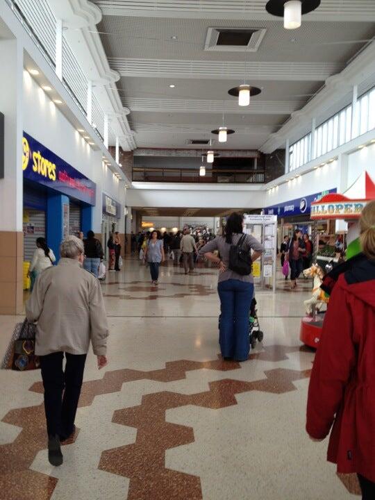 Swansgate Shopping Centre - Wellingborough - Nextdoor