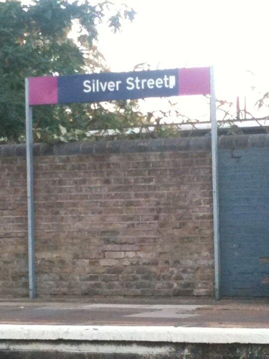 Silver Street Station - London - Nextdoor