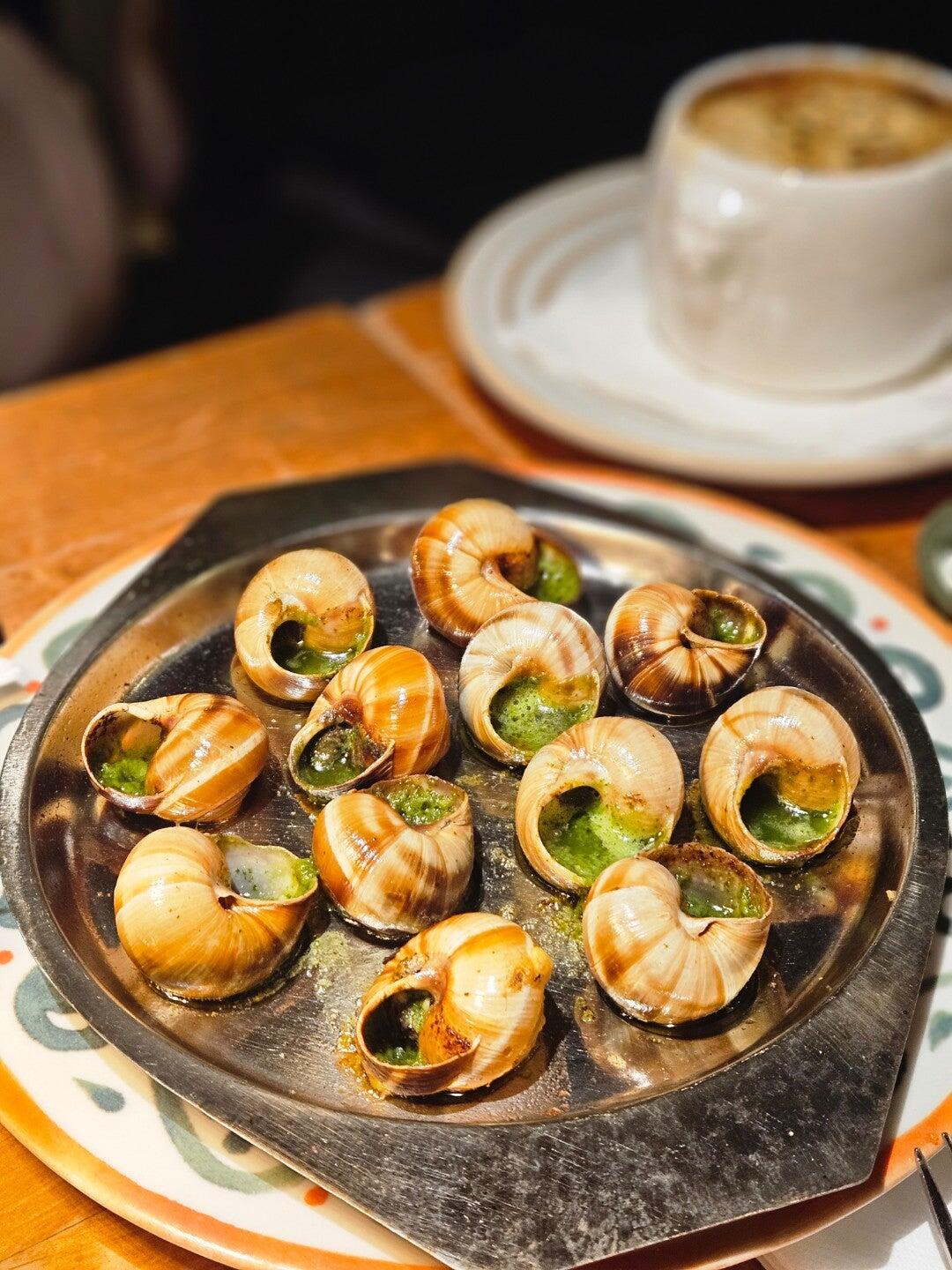 L'Arc Café - Nextdoor