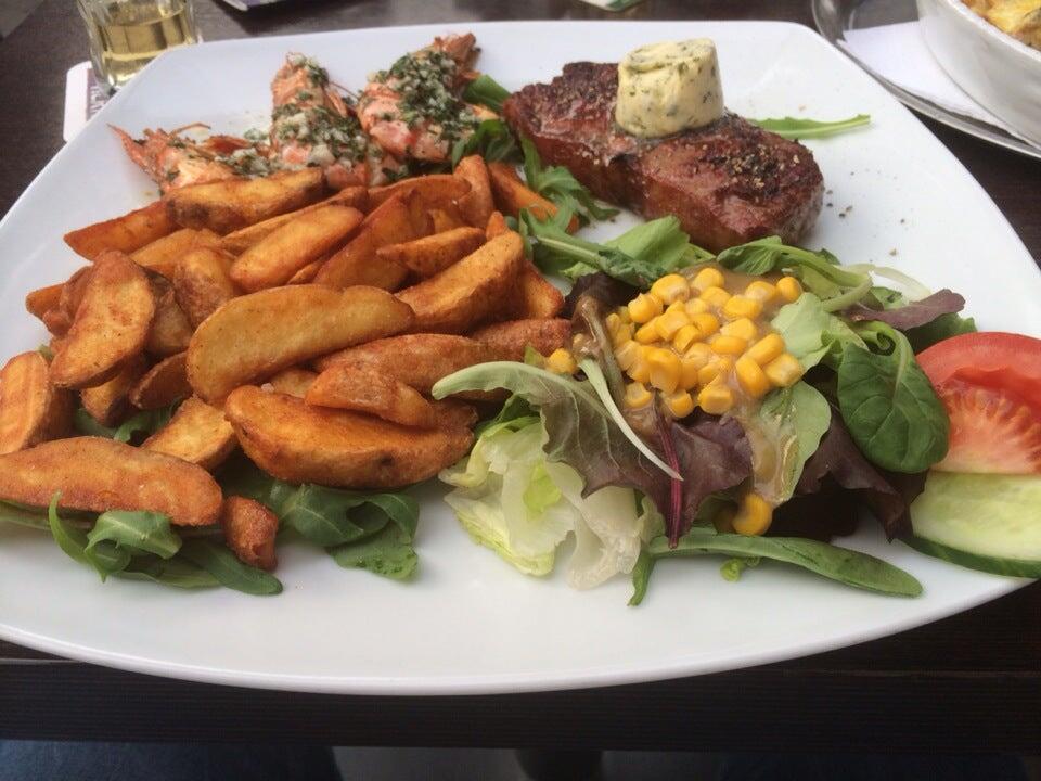 Luna Dinner & Lounge - Nextdoor