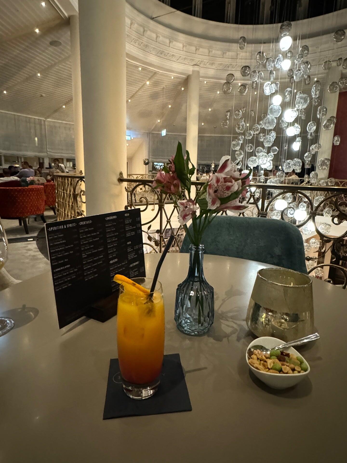 360°Bar & Lounge - Nextdoor