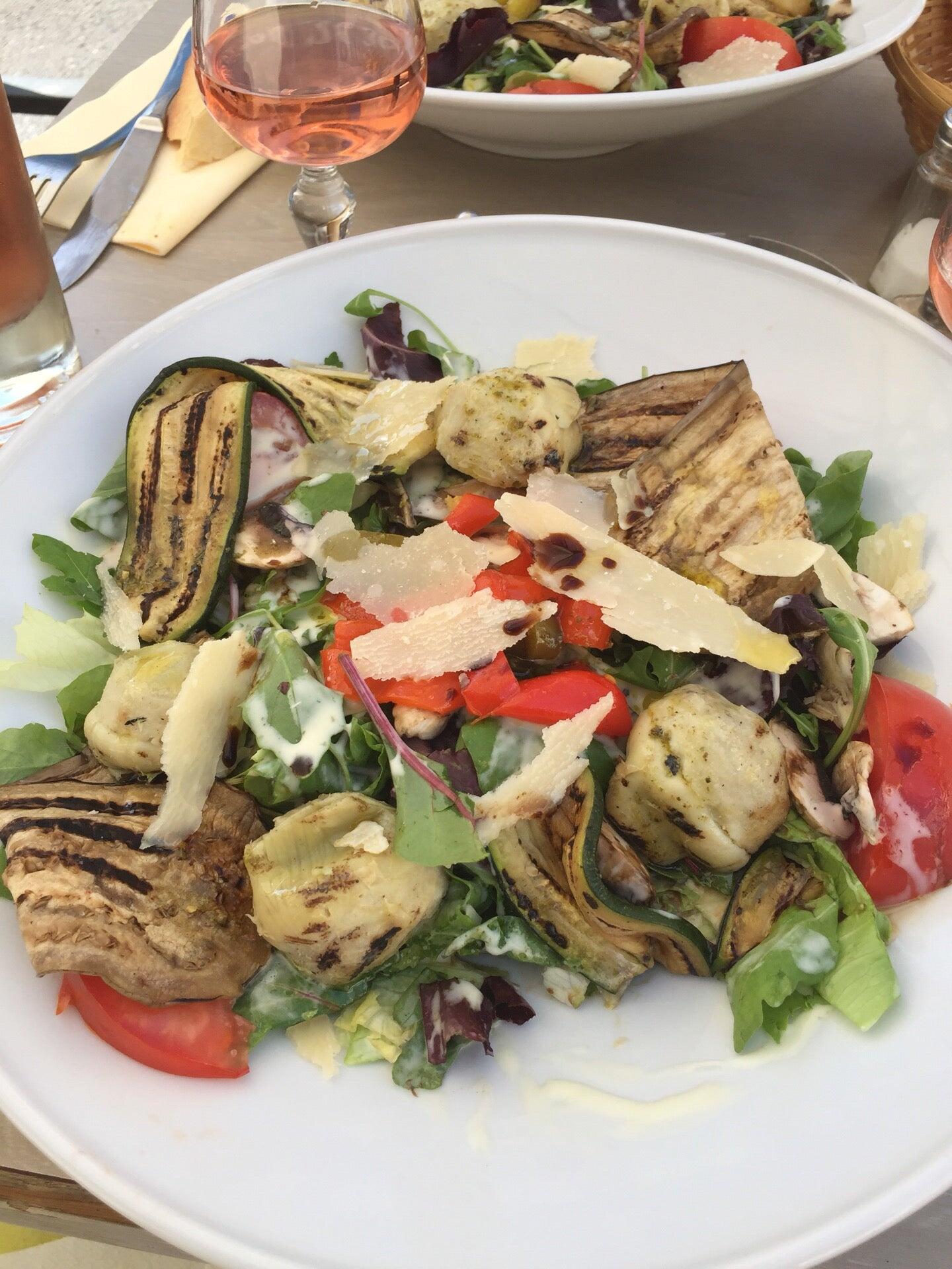 Volcano Lounge - Nextdoor