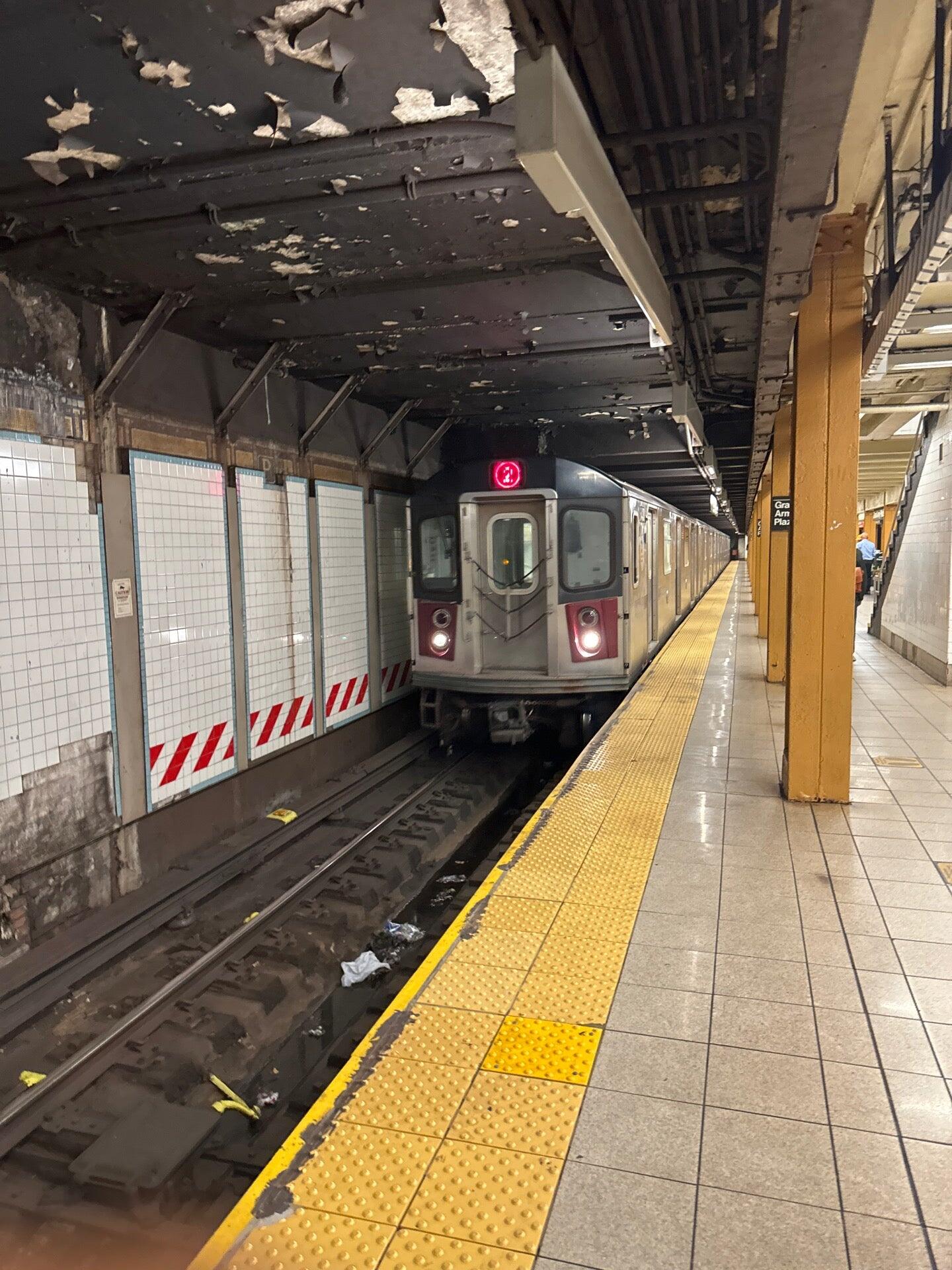 MTA Subway - Grand Army Plaza - Brooklyn, NY - Nextdoor