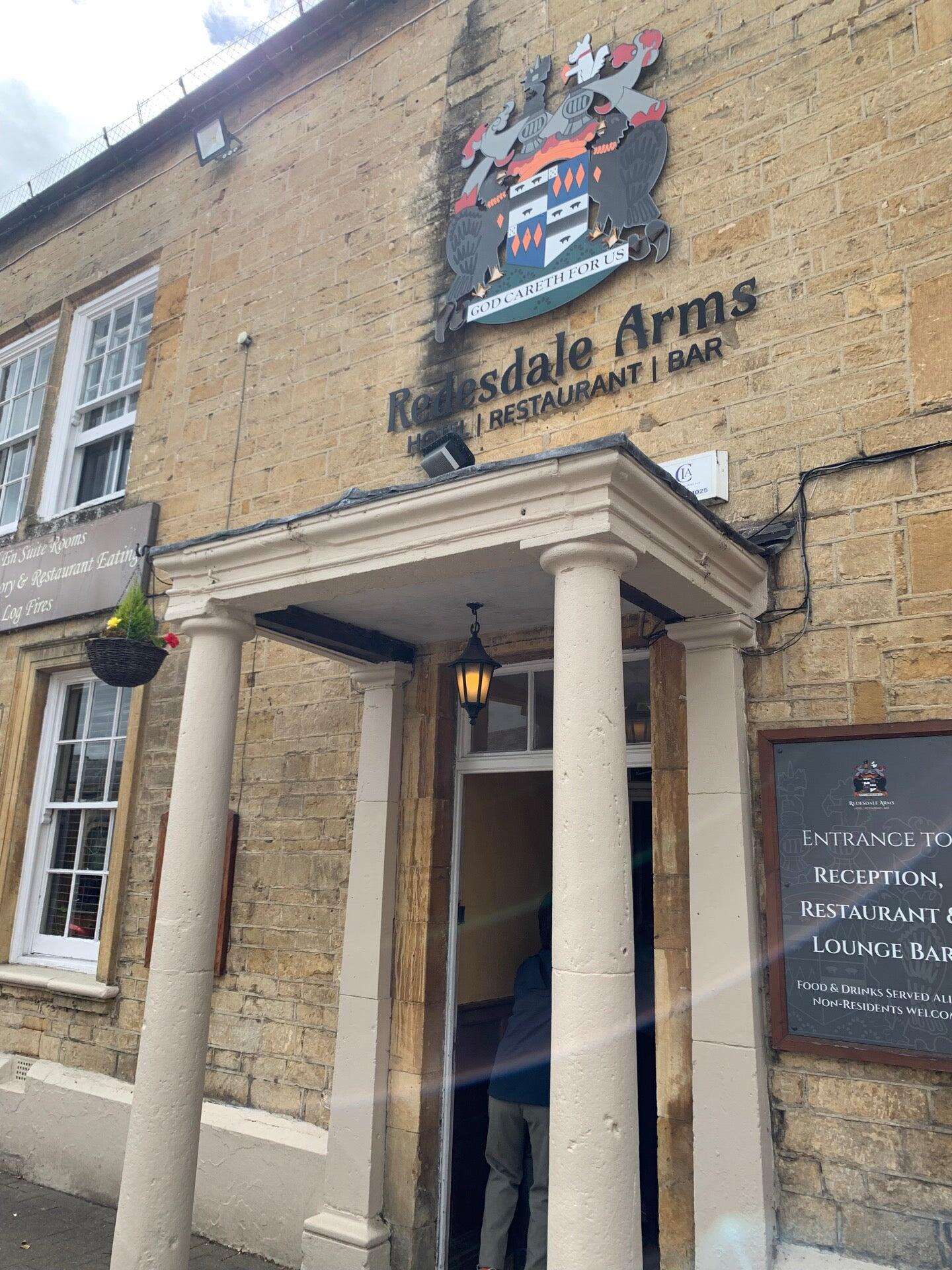 Redesdale Arms Hotel - Moreton in Marsh - Nextdoor