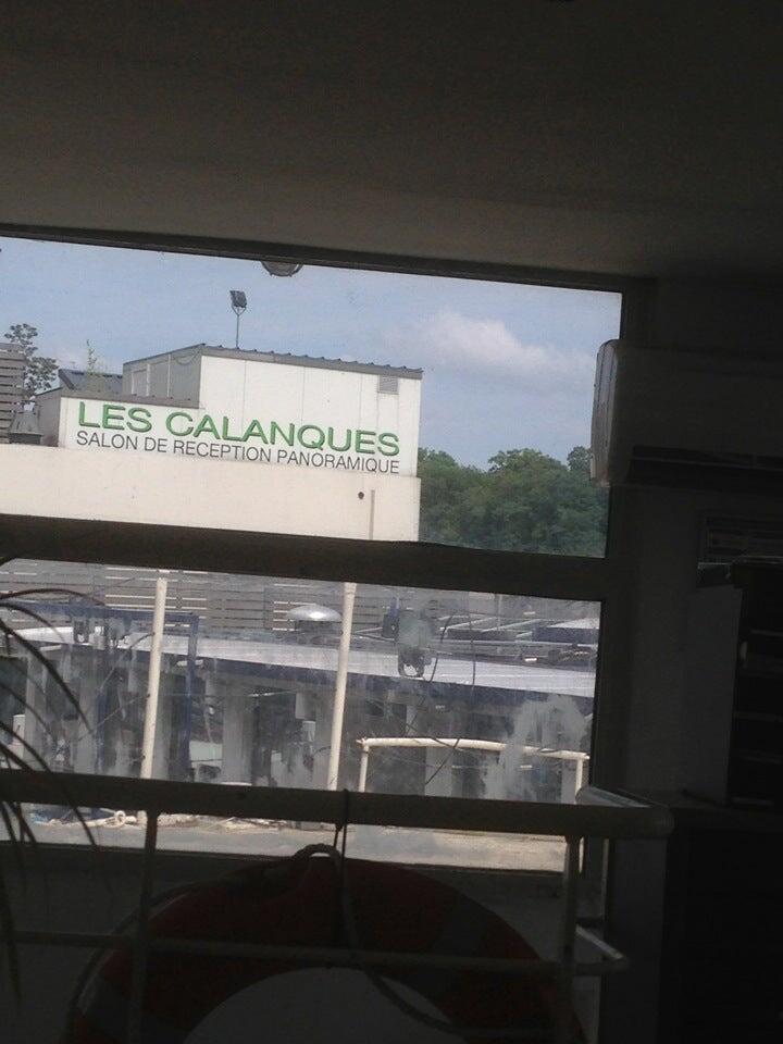 Le Blue Moon - Nextdoor