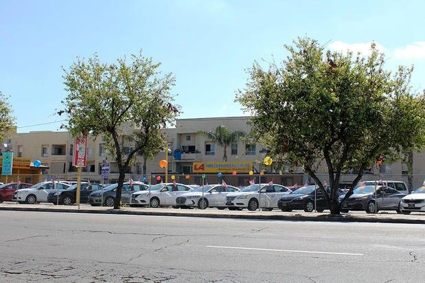 LA Auto Connection - Van Nuys, CA - Nextdoor