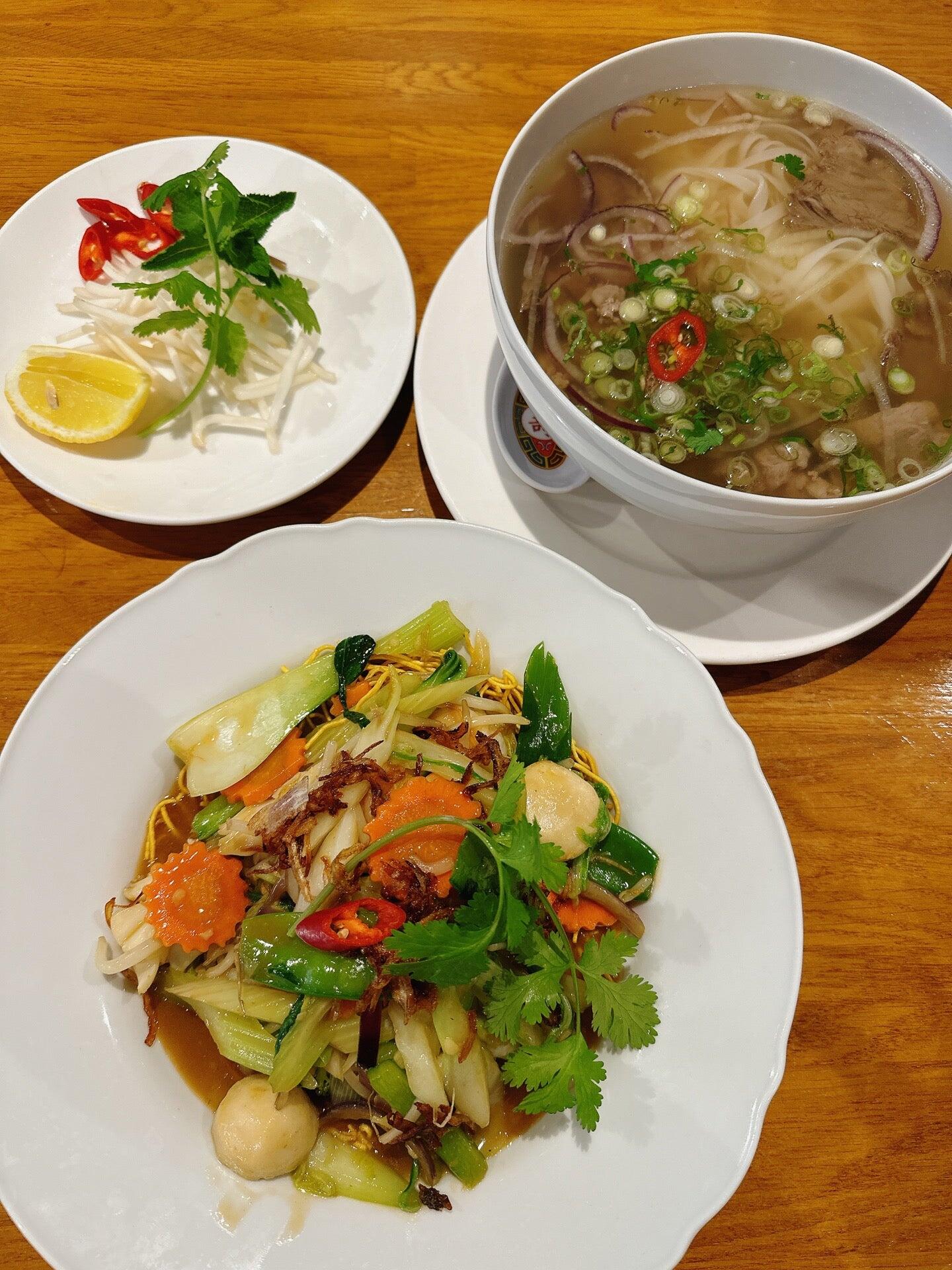 Four Seasons Pho - Stratford-upon-Avon - Nextdoor