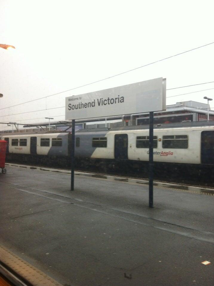 Southend Victoria Railway Station - Southend-on-Sea - Nextdoor
