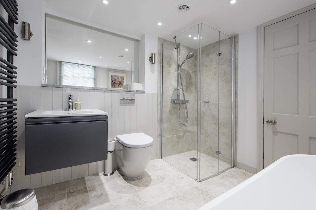 Monmouth House - Hiplets - Bath - Nextdoor