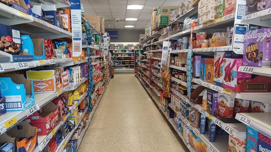 Tesco Express - Durrington - Nextdoor