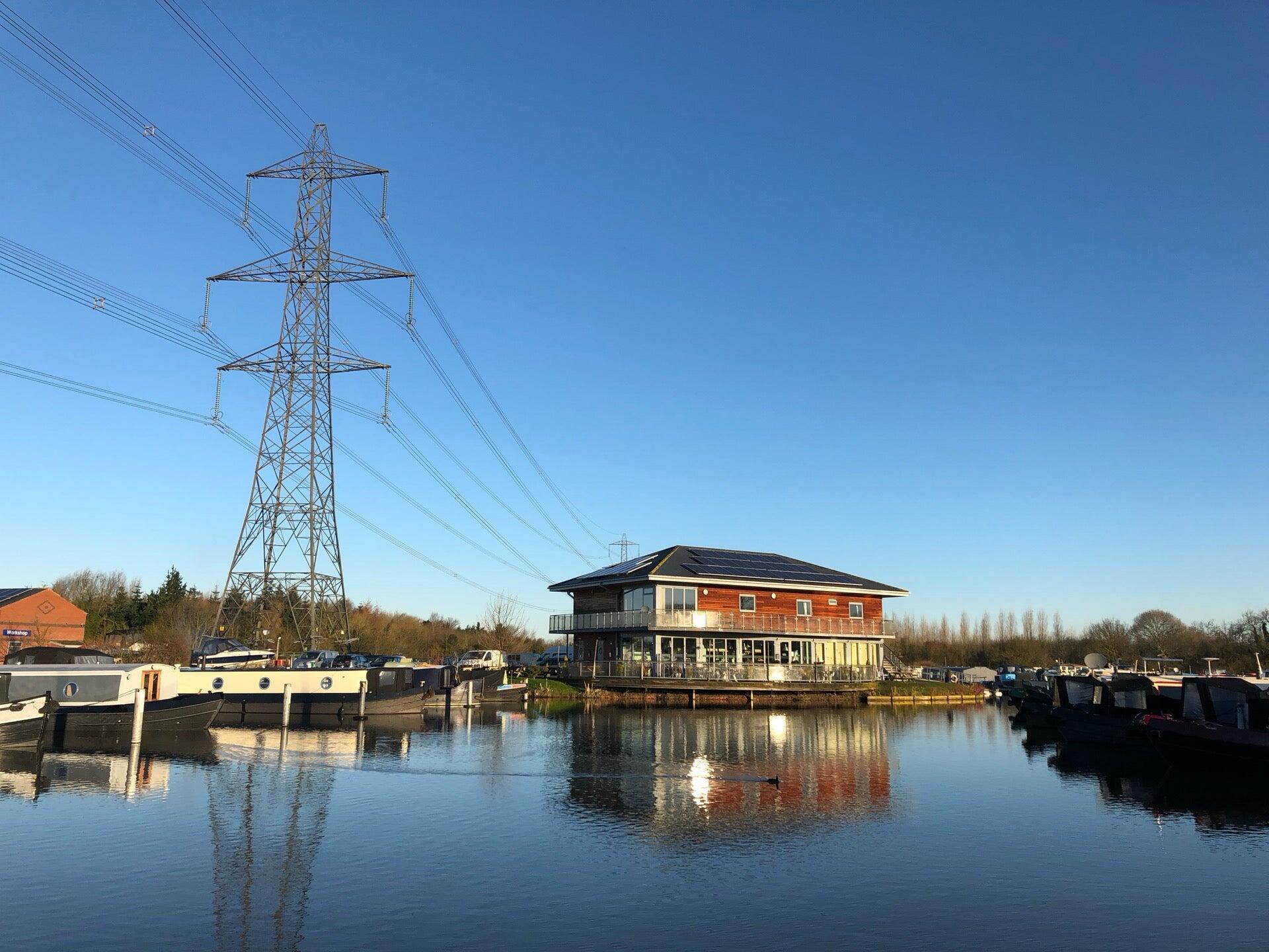 Pillings Lock Marina - Loughborough - Nextdoor