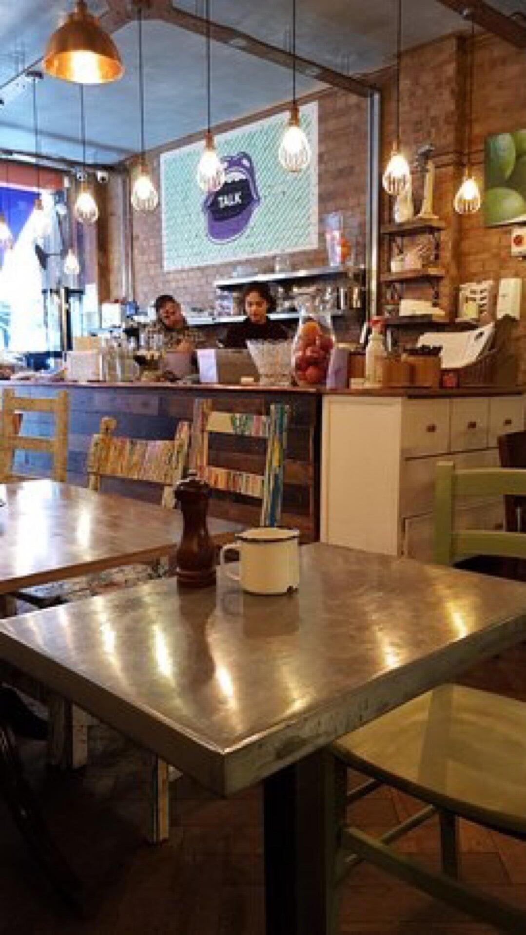 Head Room Cafe - London - Nextdoor