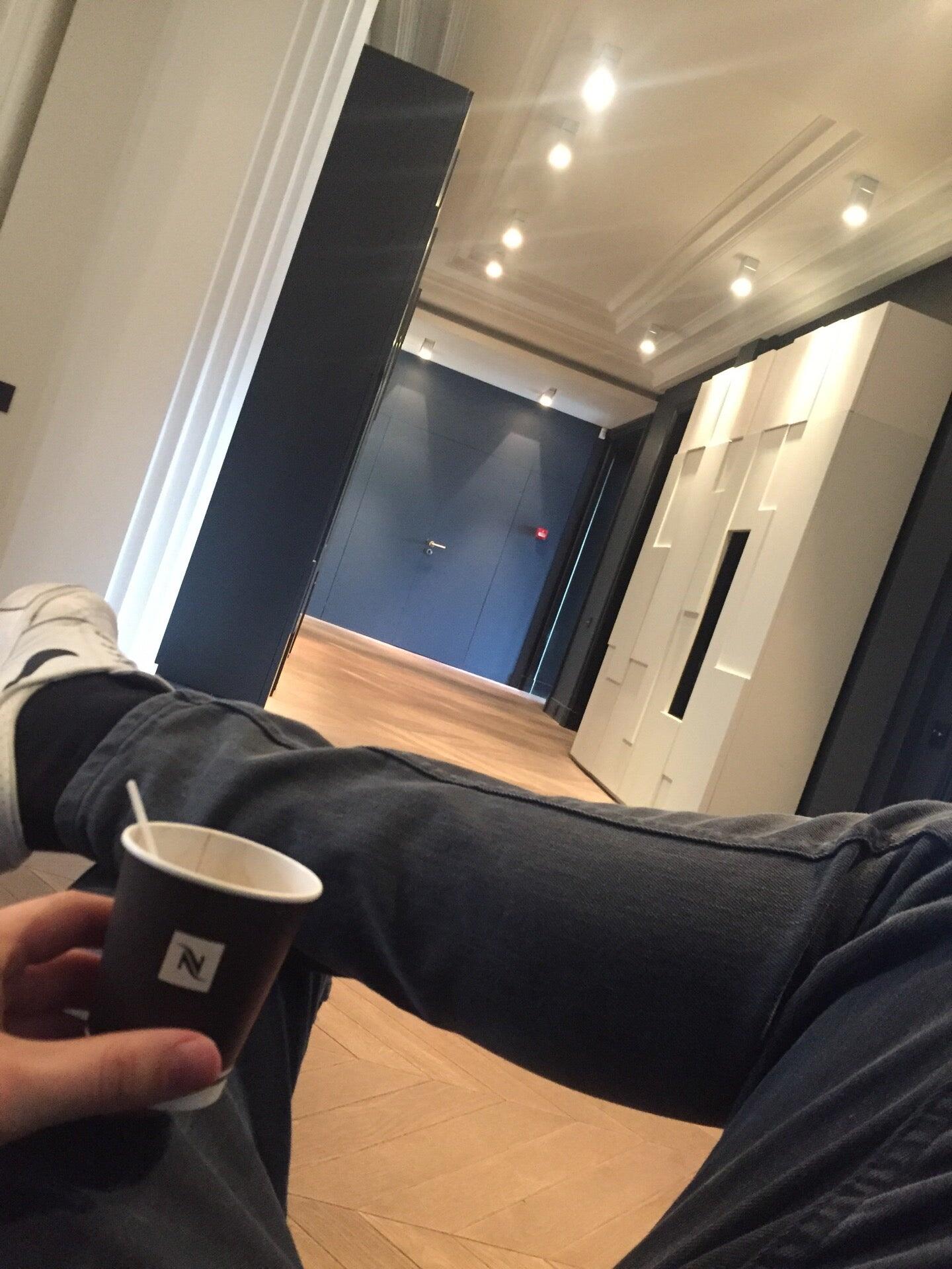 Elite Model Management - Nextdoor