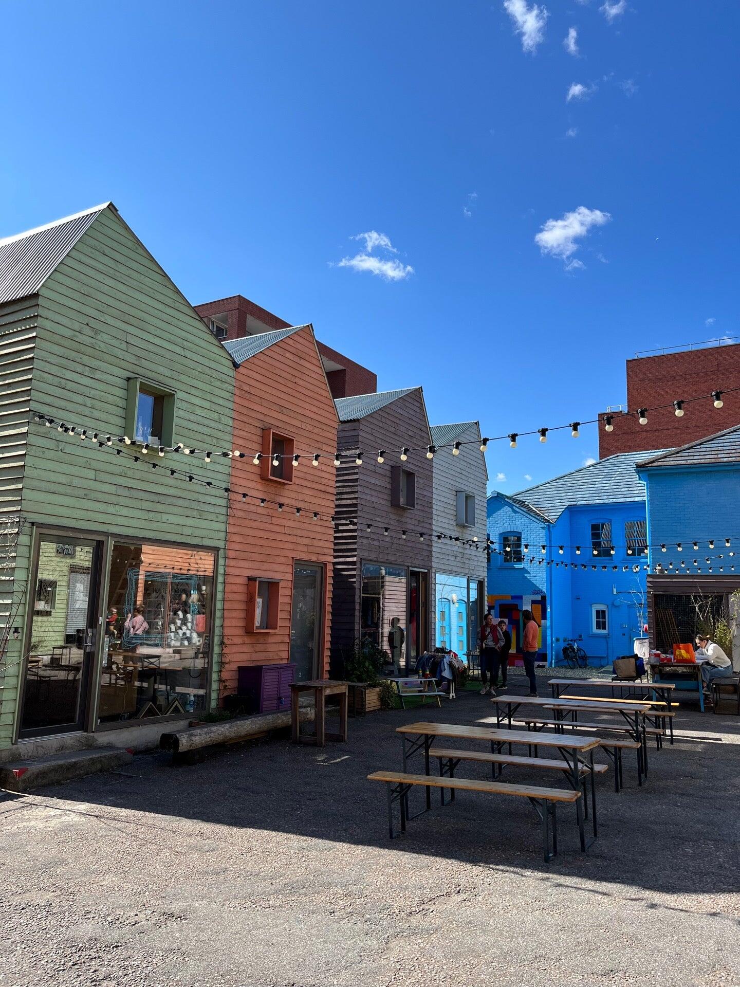 Blue House Yard - London - Nextdoor