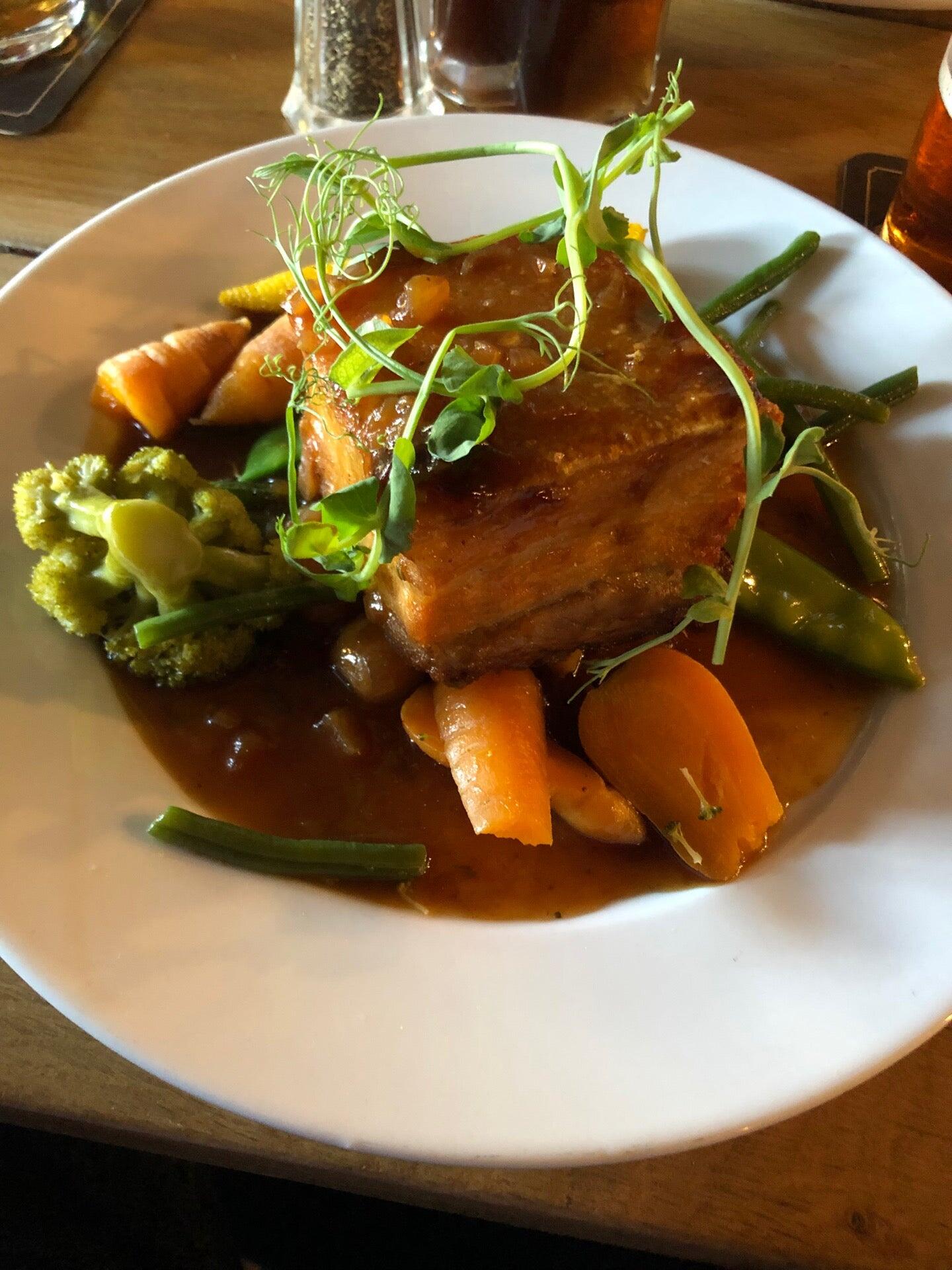 King Arthur Hotel - Swansea - Nextdoor