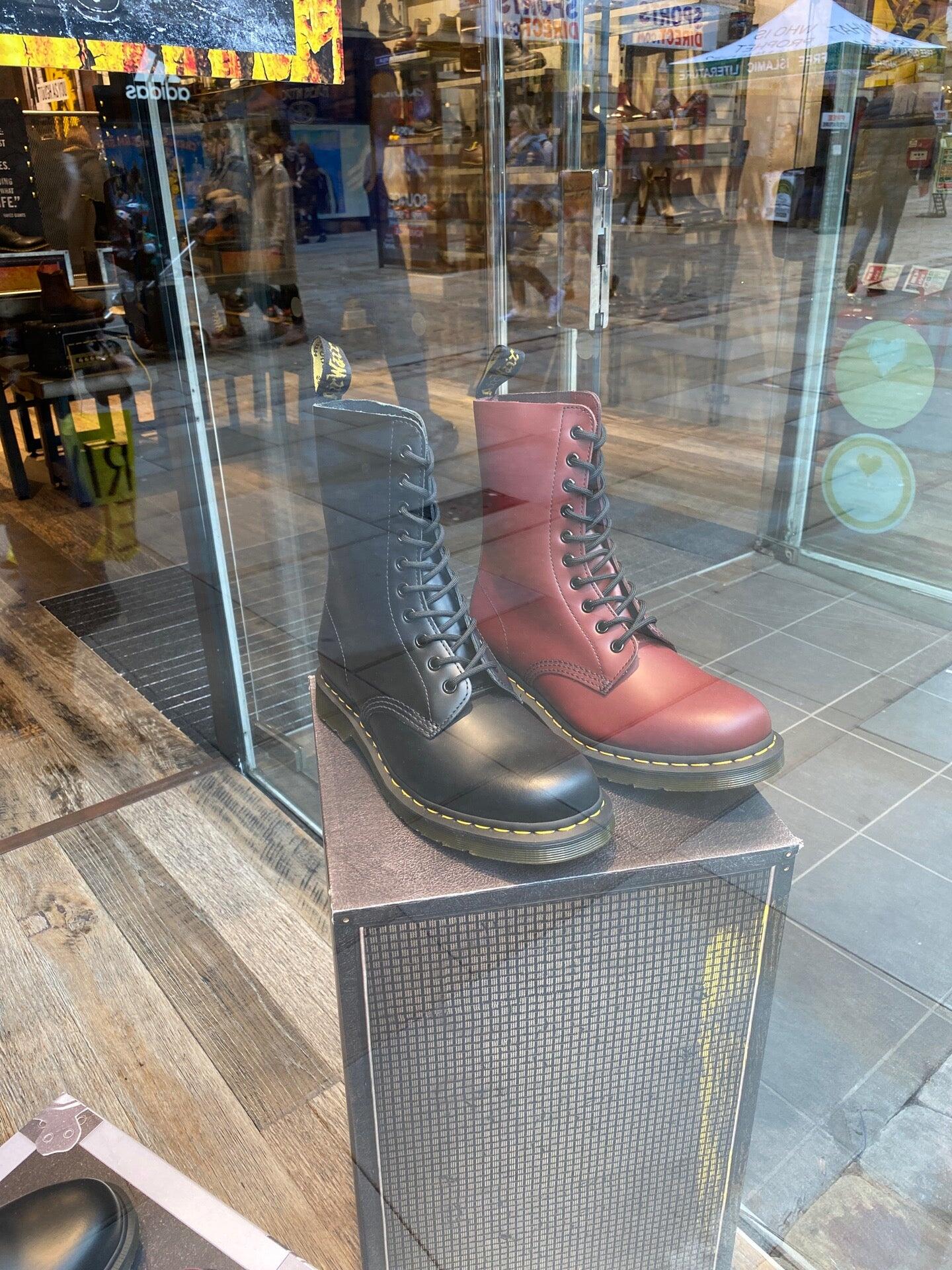 Dr Martens - Manchester - Nextdoor