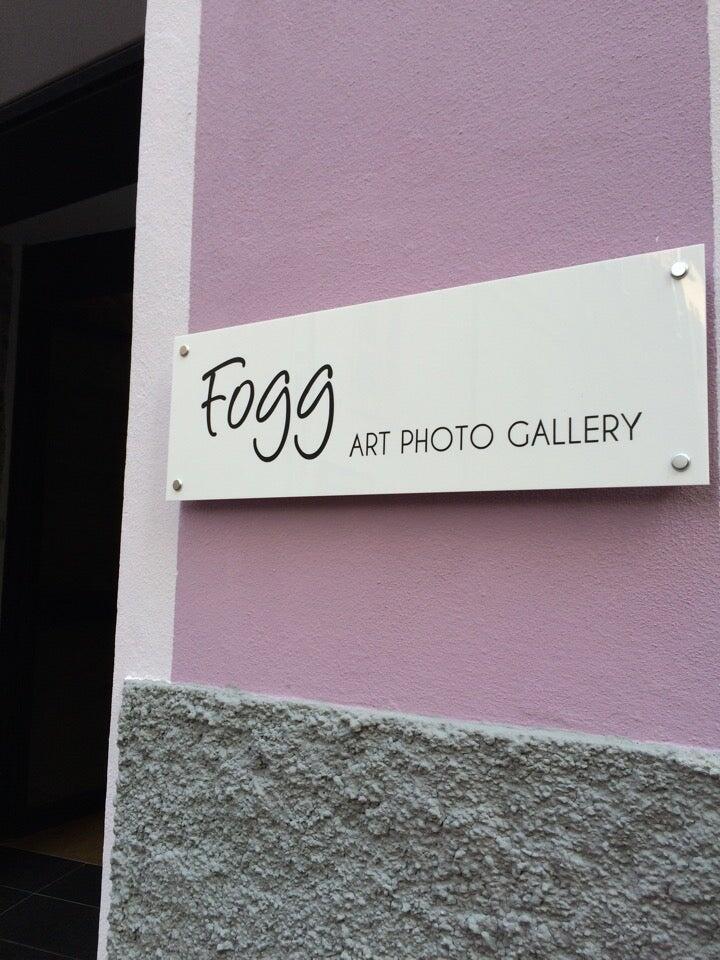 Fogg - art photo gallery - Nextdoor