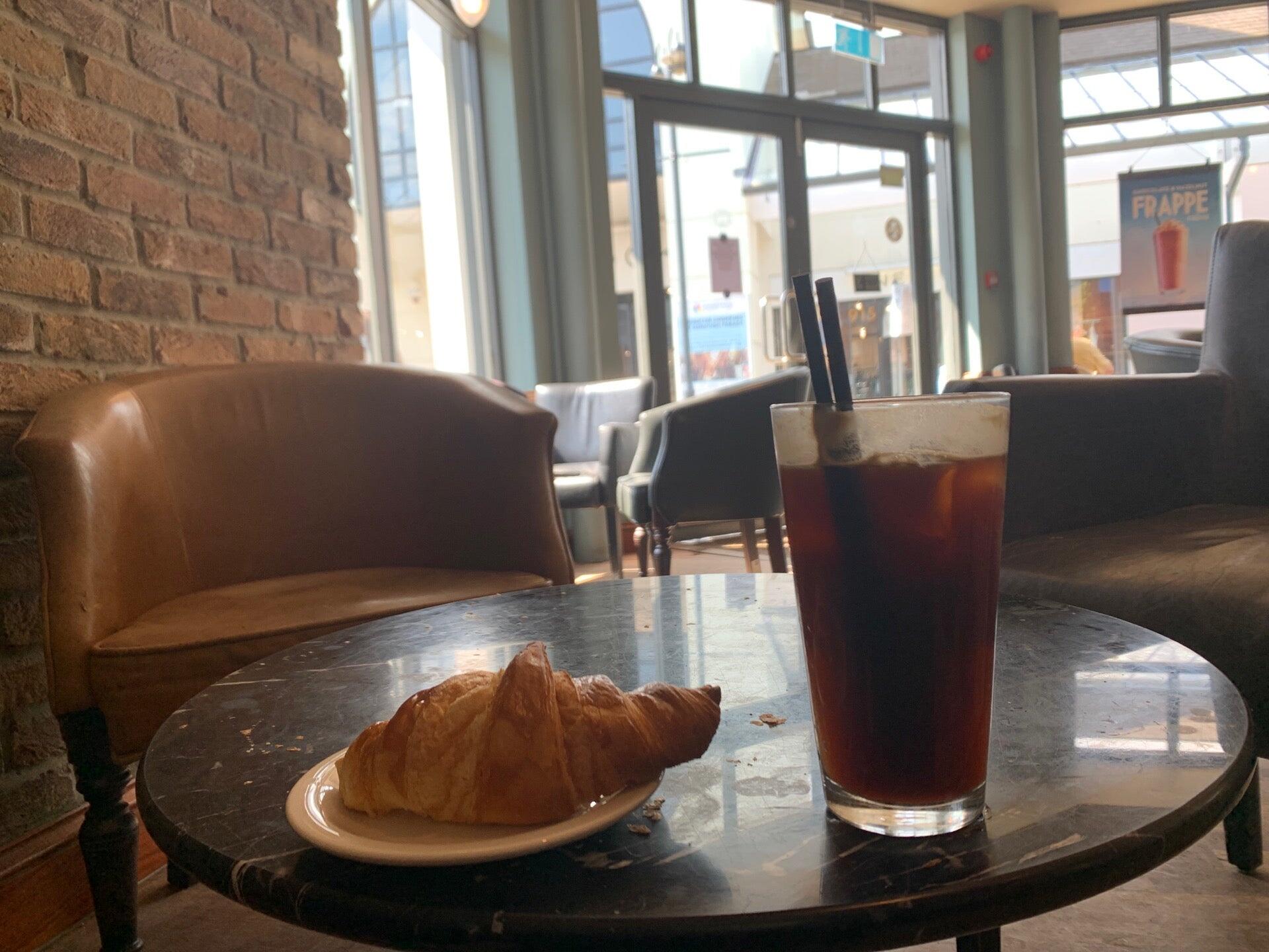 Caffè Nero - Chippenham - Nextdoor