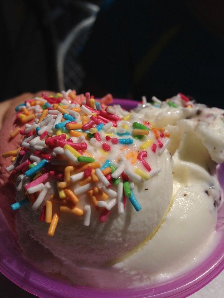 Eissalon Alpen-Eis - Nextdoor