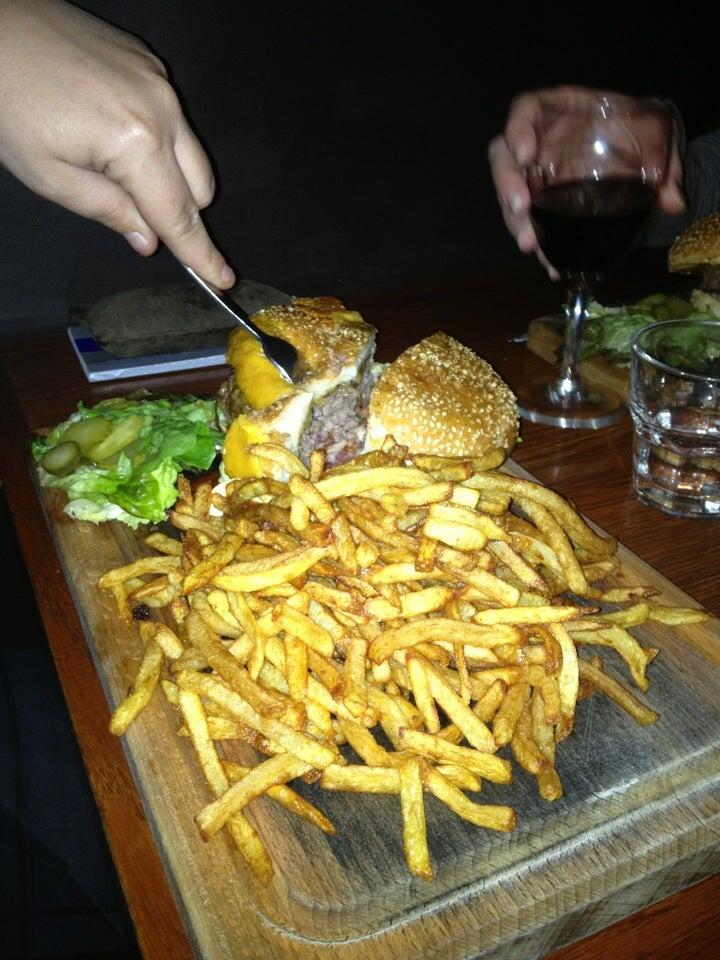 Le Clan des Jules - Nextdoor