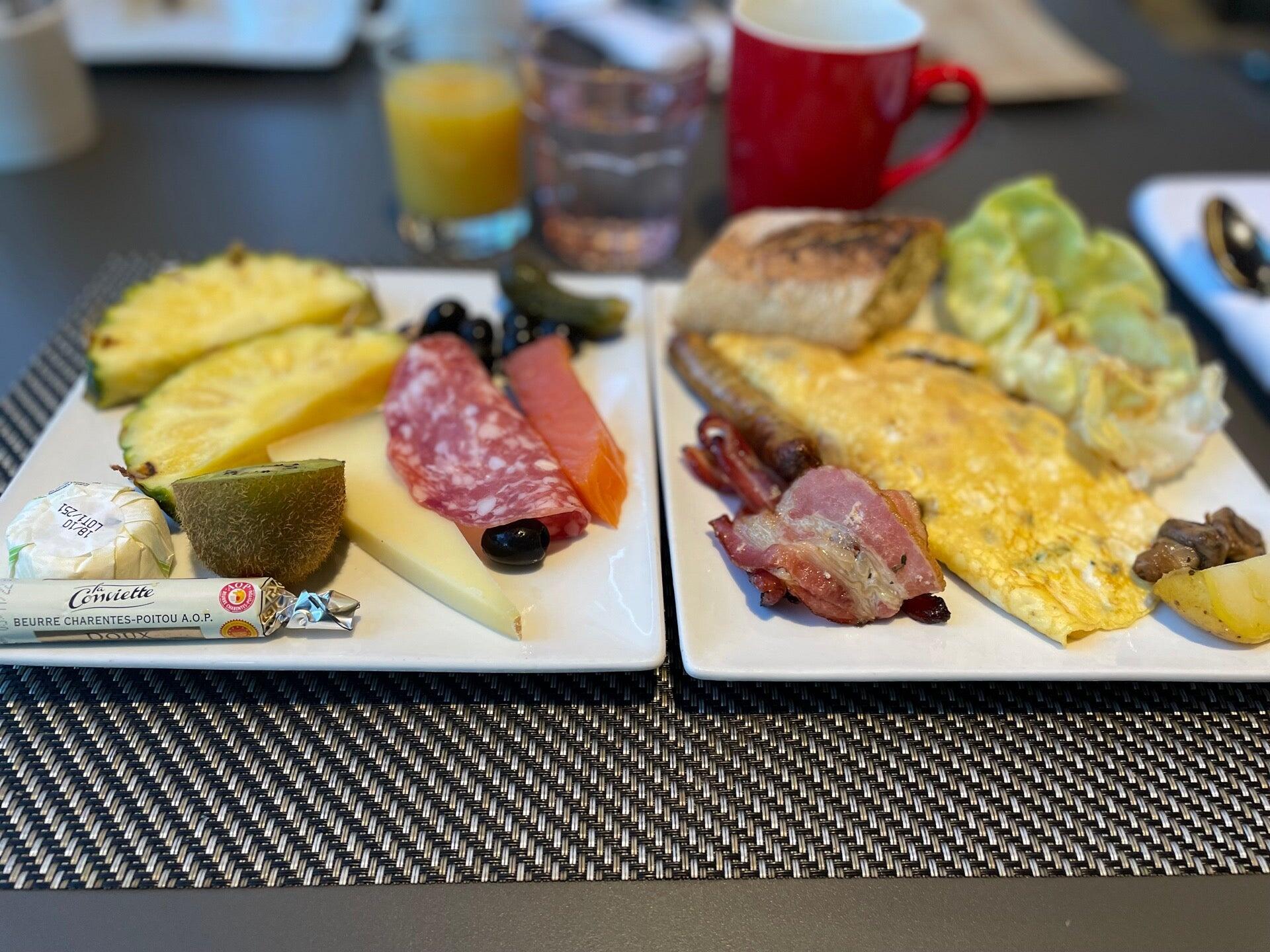 Pullman Breakfast Room - Nextdoor