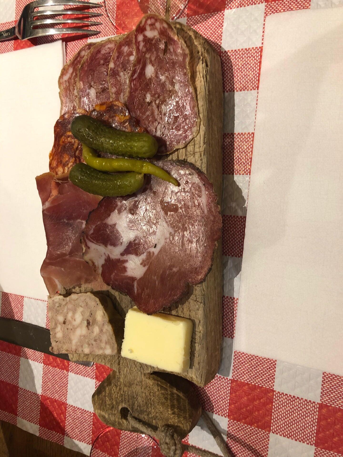 Le Rouge et le Verre - Nextdoor