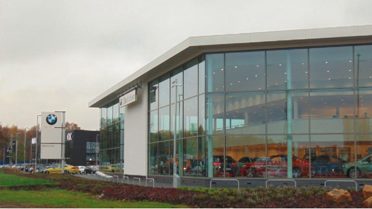 Stratstone BMW Leeds - Leeds - Nextdoor