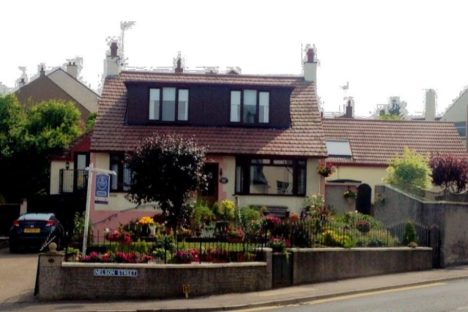 Braeside House - St. Andrews - Nextdoor