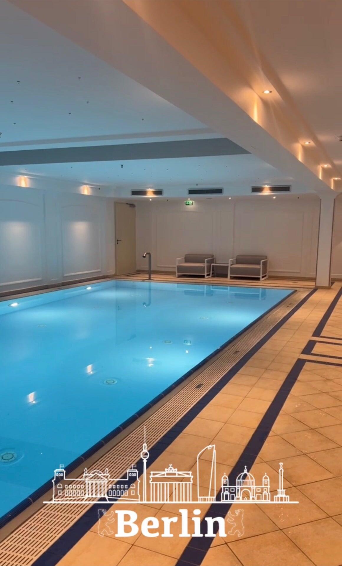JW Marriott Pool & Spa - Nextdoor