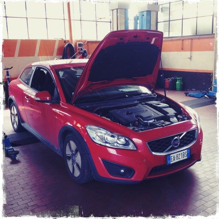 Autotecnica 2000 - Nextdoor