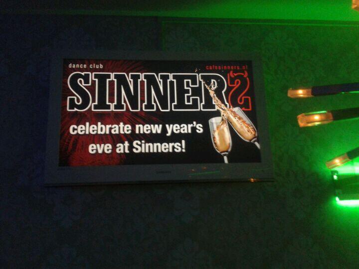 Café Sinners - Nextdoor