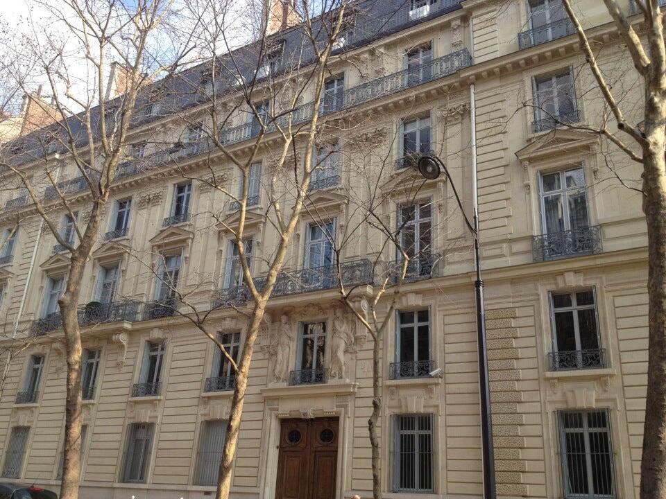 Effective HQ - Nextdoor