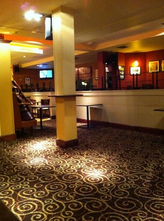 Caledonian Hotel - Pub & Grill - Leven - Nextdoor