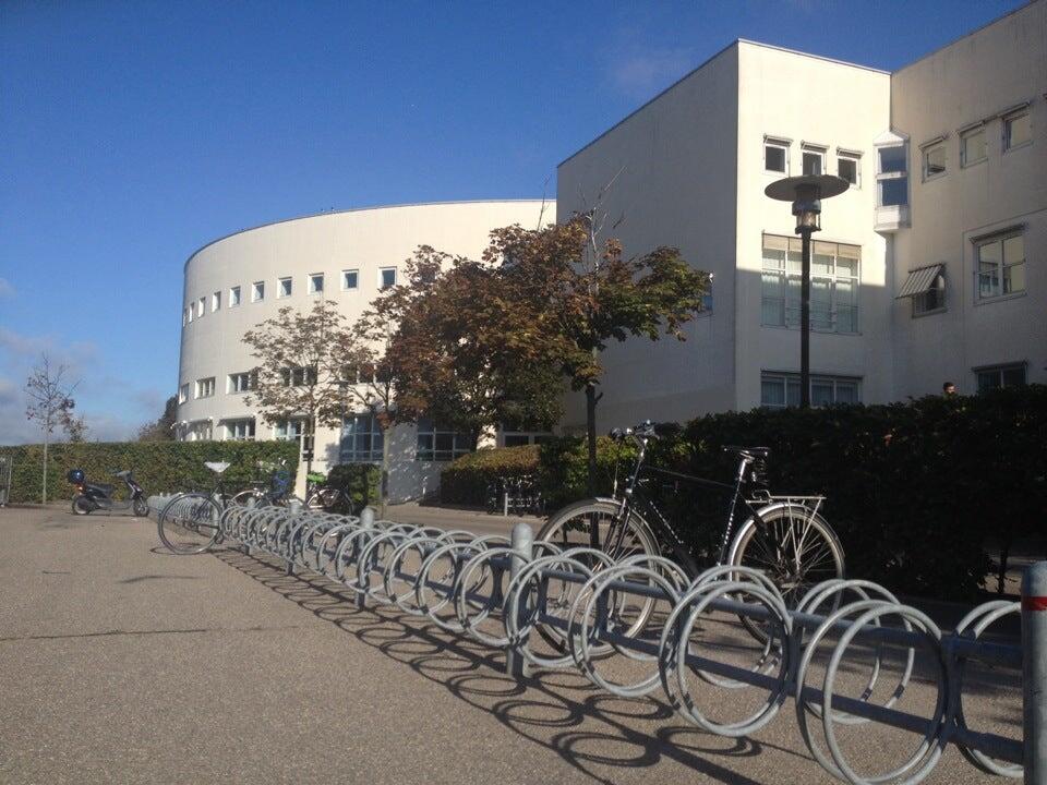 CBS Dalgas Have Campus Desk - Nextdoor