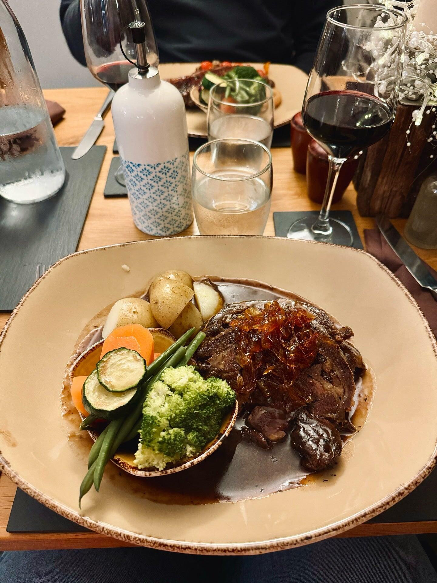 Chandlers Brasserie - Trefriw - Nextdoor