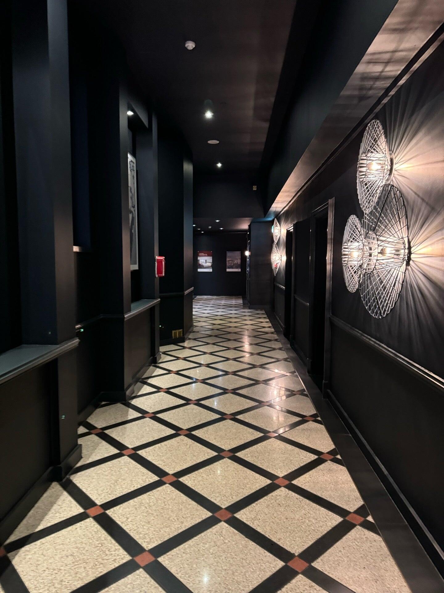 Glasgow Marriott Hotel - Glasgow - Nextdoor