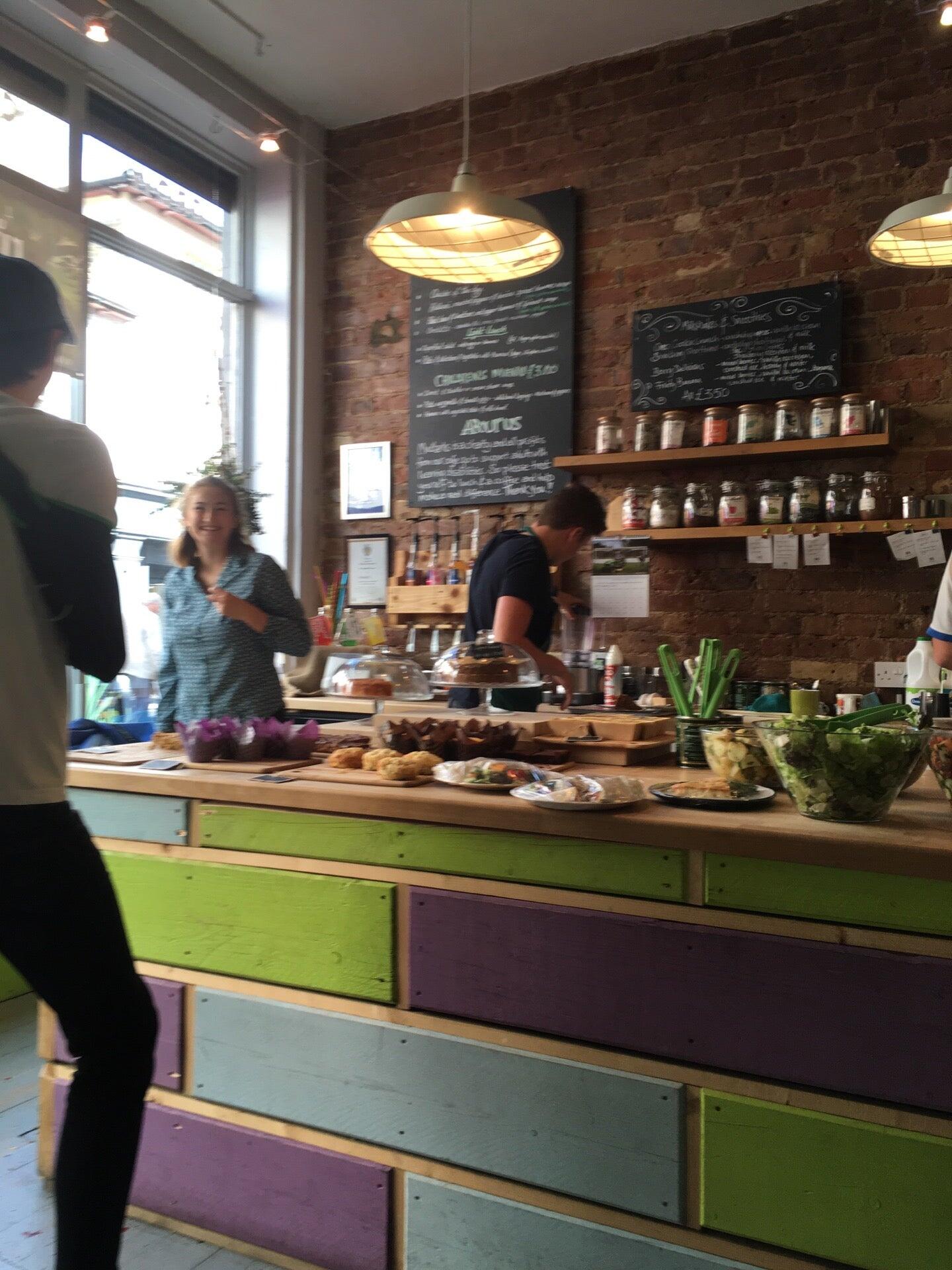 Mudlarks Cafe - Hertford - Nextdoor